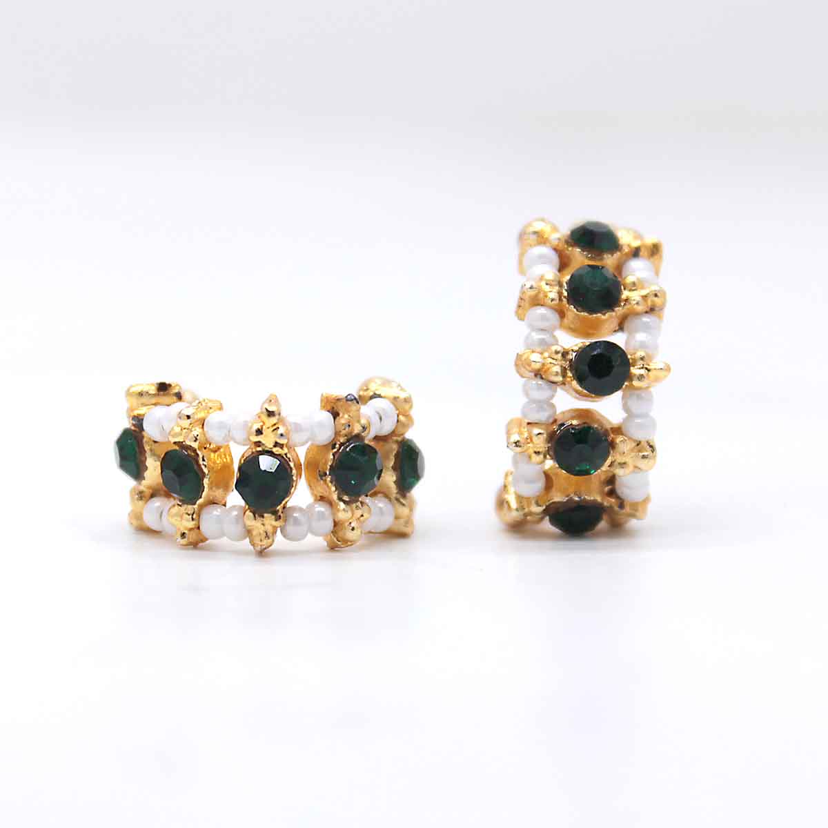 Buy Beautiful Dark Green Stone handcuff Upto 3 Number at best price ...
